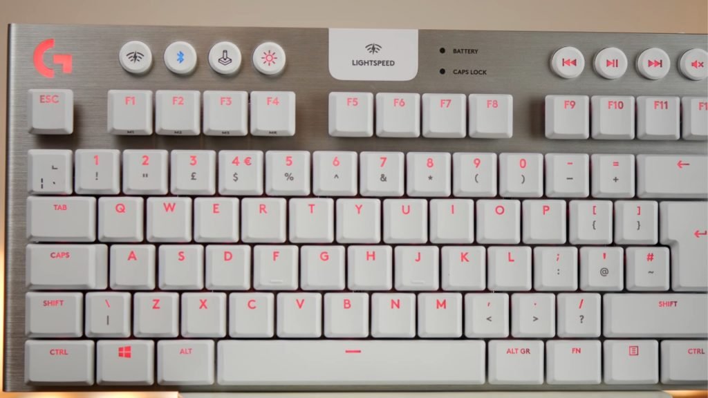 SteelSeries Apex Pro vs Logitech G915 TKL: Cuál es el mejor teclado ...
